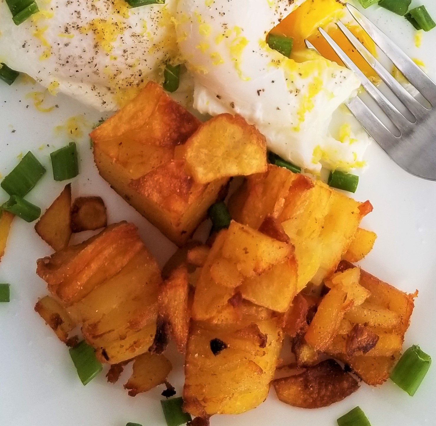 Fifteen Hour Potatoes – With A Glass Of Wine